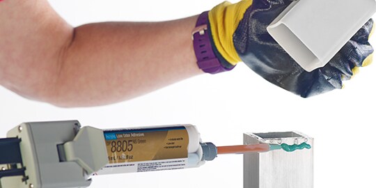 Bonding dissimilar materials with the right adhesive | 3M Indonesia